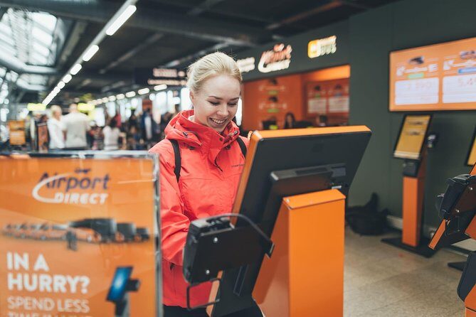 Airport Transfer in Iceland from Reykjavik City to Keflavik Airport One Way - Who Should Consider This Transfer?