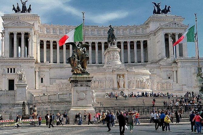 Airport Transfer with Orientation Tour (Driver Only/Self Touring) - Why this tour works well for certain travelers