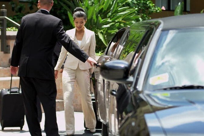 Airport Transportation From Carmel-By-The-Sea to San Francisco Airport (SFO) - The Ride: Comfort and Convenience