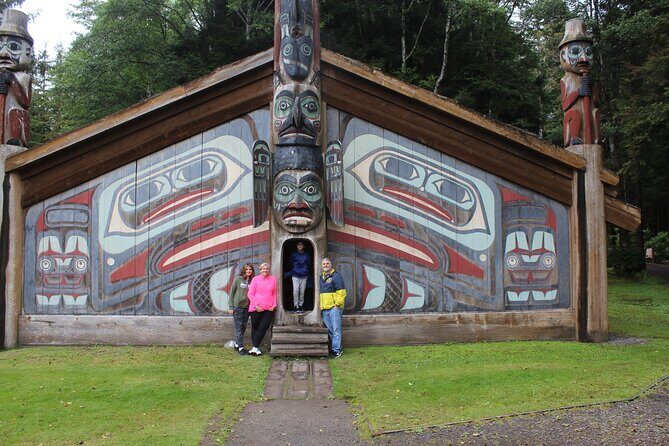 Alaska Native Cultural and Wildlife Adventure - The Wildlife Stops: Nature in Action
