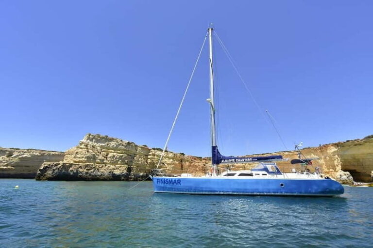 Albufeira: 2h Private Yacht Charter - Making the Most of Your 2-Hour Yacht Cruise