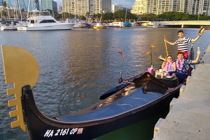 Aloha Gondola Cruise with drinks & pastries - Why Visitors Love It