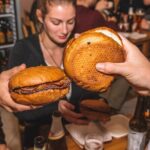 Alternative bar tour with dinner in the art district - Key Points