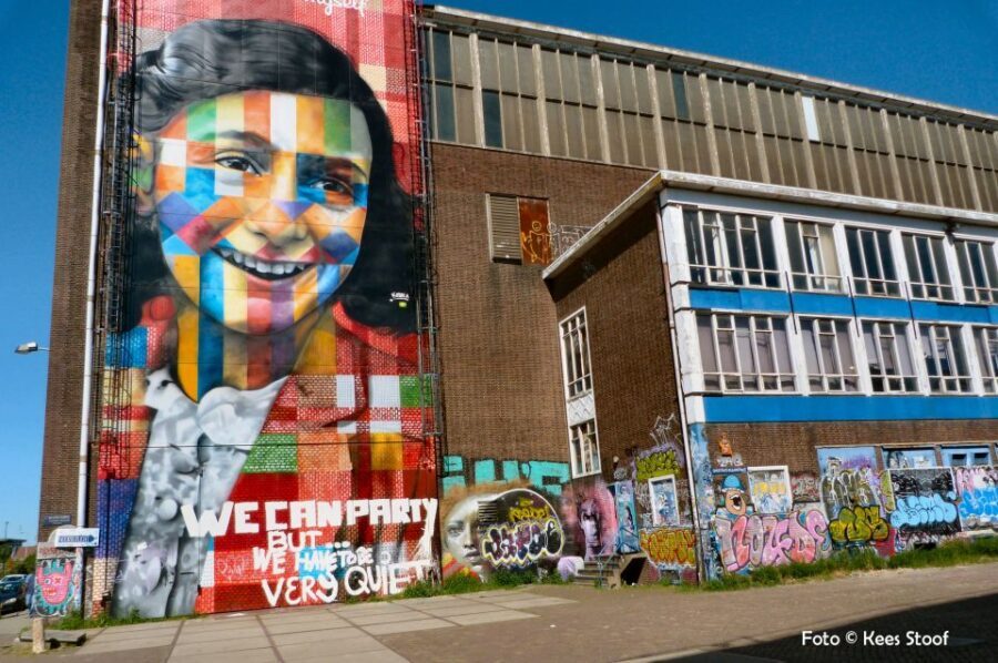 Amsterdam: Anne Frank and Jewish Quarter Guided Walking Tour - Detailed Breakdown of the Itinerary