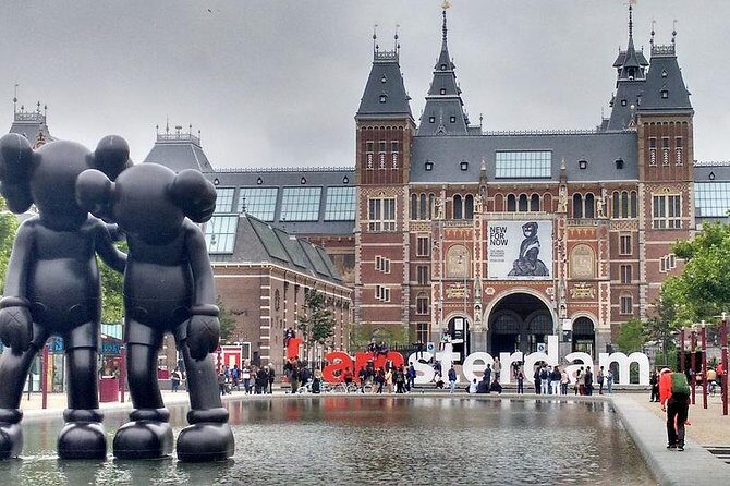 Amsterdam: City Highlights Bike Tour - Why Biking in Amsterdam Works So Well