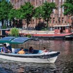 Amsterdam Essence in German: 90-minute waterway trip - What to Expect from the Experience