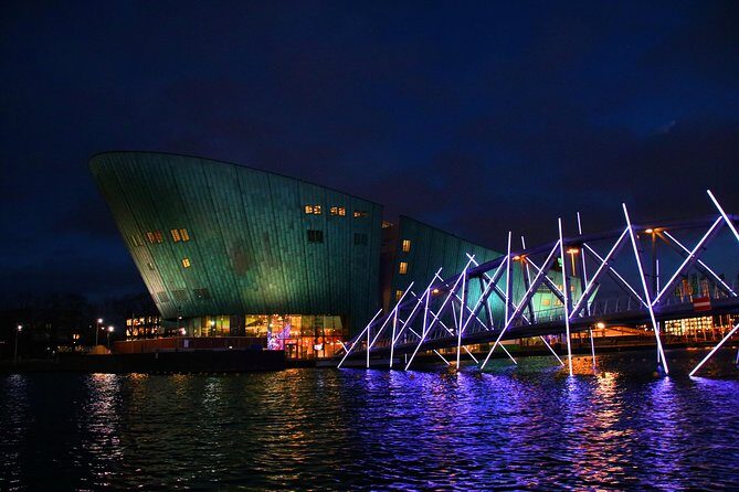 Amsterdam: Light Festival Cruise with Unlimited Drinks Option - Practicalities and Comfort