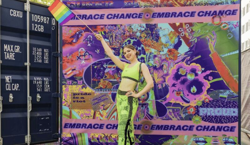 Amsterdam: Queer Contemporary art tour with artist Yamuna - The Value of the Experience