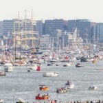 Amsterdam: SAIL 2025 with the Bulldog Boat Smoke cruise - Why This Cruise Is a Great Choice During SAIL 2025