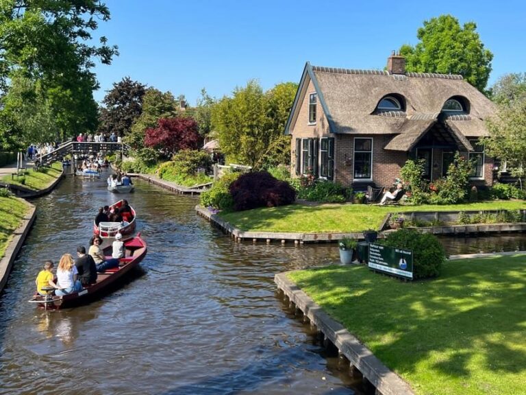 Amsterdam: Zaanse Schans and Giethoorn Guided Combo Tour - Meeting and Transportation