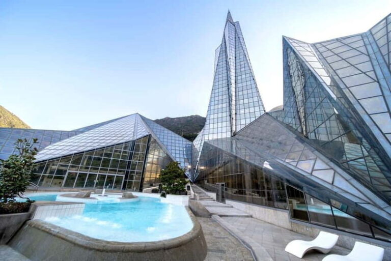 Andorra: Caldea Spa Entrance Ticket - Who should consider Caldea Spa?