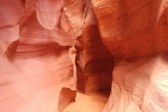 Antelope Canyon, Horseshoe Bend and Lake Powell Tour from Las Vegas - The Experience as a Whole: Balancing Value and Experience
