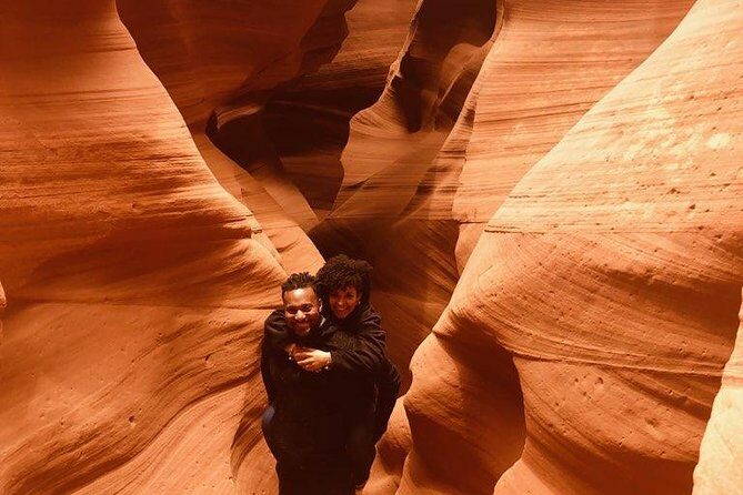 Antelope Canyon & Horseshoe Bend Tour from Las Vegas with Lunch - What Travelers Are Saying