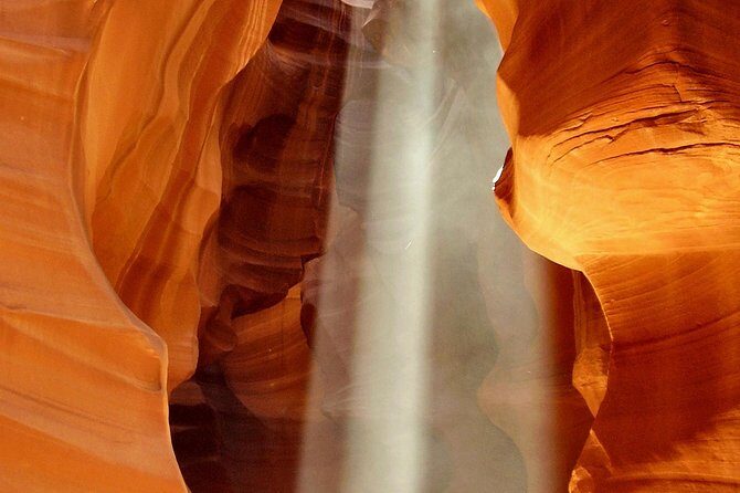 Antelope Canyon & Horseshoe Bend with Lunch - A Deep Dive into the Tour Experience
