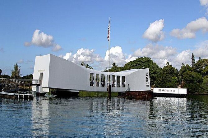 Arizona Memorial Pearl Harbor and Honolulu City Tour from Maui - The Bottom Line