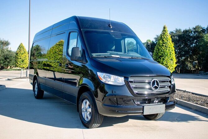 Arrival by Private Minibus from Hartsfield Airport ATL to Atlanta - The Vehicle