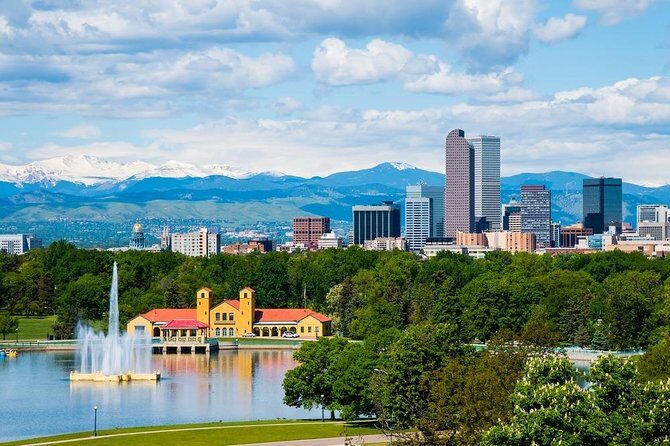 Arrival Private Transfer: Denver Airport DEN to Denver in Business Car - Arriving at Denver: What to Expect