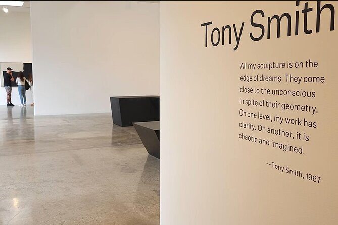 Art Openings in Los Angeles Saturday Night Private Tour by Aaron - What Previous Guests Say