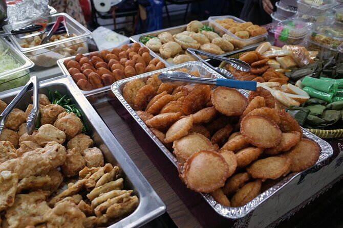Asia in Queens: Exploring NYCs Largest Chinatown - What to Expect with Tastings and Food
