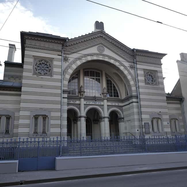 Audio Tour of Vilnius Old Town Core and the South Part 2in1 - What to Expect During the Tour