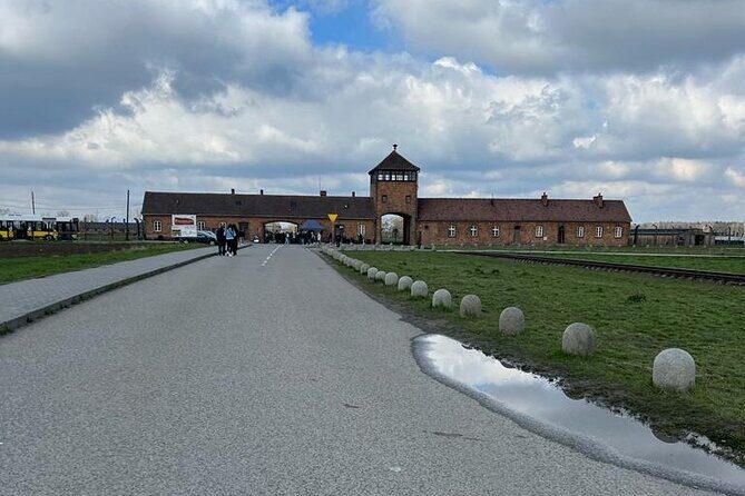 Auschwitz Birkenau Tour from Krakow with guidebook Self-Guided - Detailed Breakdown of the Tour Experience