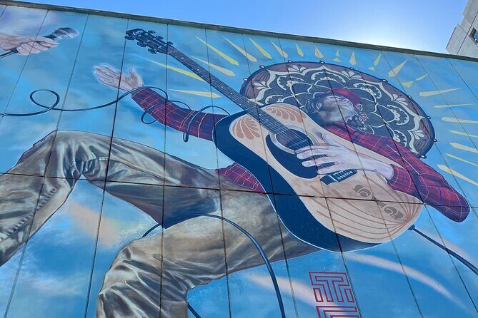 Austin Art and Architecture Bicycle Tour - An Insiders Look at the Austin Art and Architecture Bicycle Tour