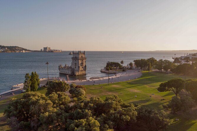 Authentic Lisbon: 3h Tuk Tuk Tour of Lisbon and Belém Secret Gems - Who Is This Tour Best For?