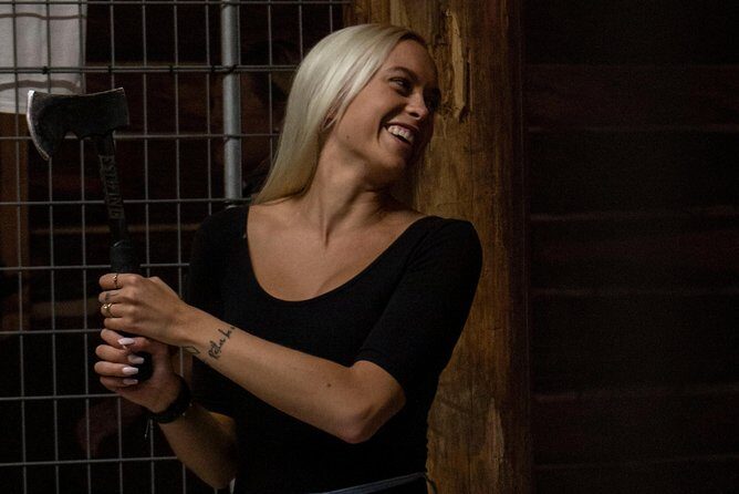 Axe-Throwing - Authentic Smiles and Honest Feedback