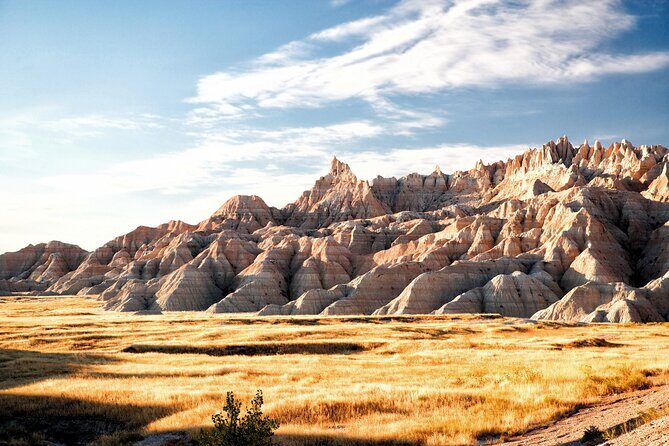 Badlands and Mount Rushmore Self-Guided Audio Tour Bundle - The Badlands: A Panorama of Beauty and History