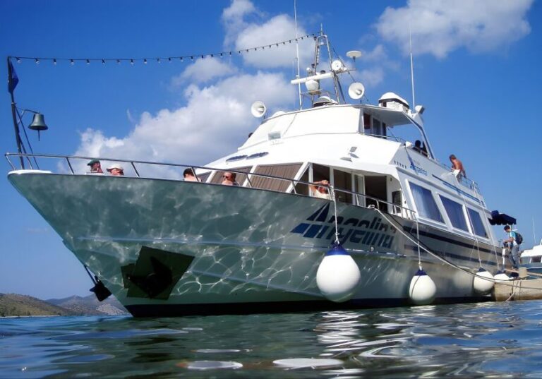 Baka: Rab Island and Zavratnica Fjord Boat Tour with Lunch - What Reviewers Say
