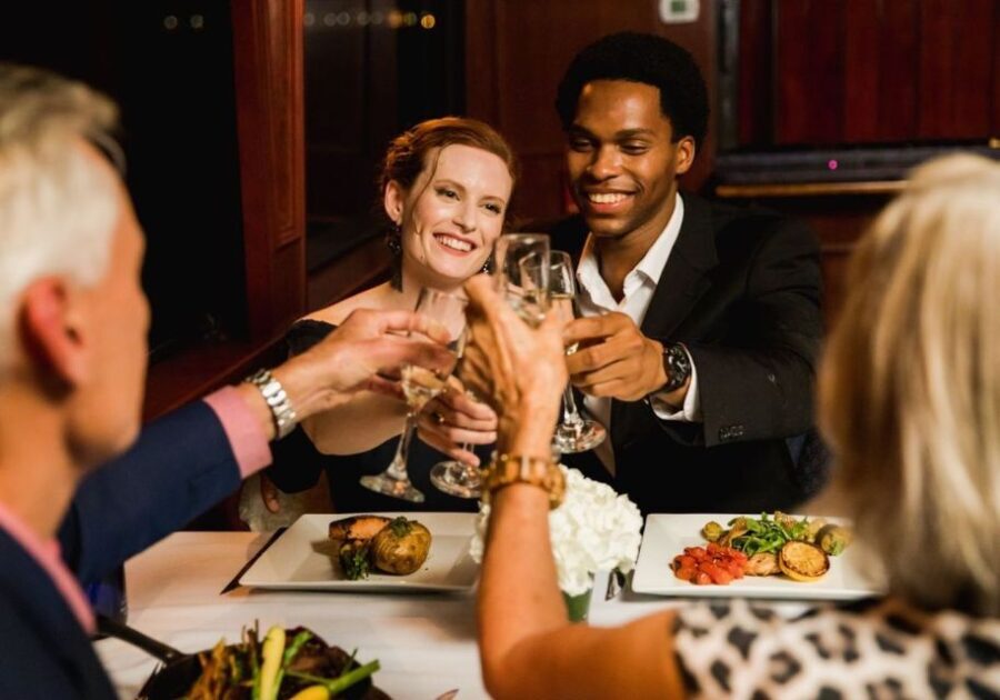Baltimore: Christmas Eve Gourmet Brunch or Dinner Cruise - Authentic Experiences and Insights from Reviews
