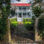 Beaufort City Minibus Tour - Transport and Group Size