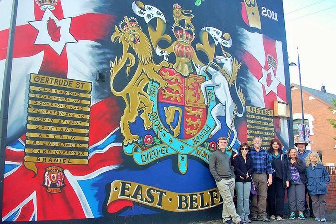 Belfast original taxi drivers 2hr of The history of terror tour - Exploring Belfast’s Murals and History in Detail