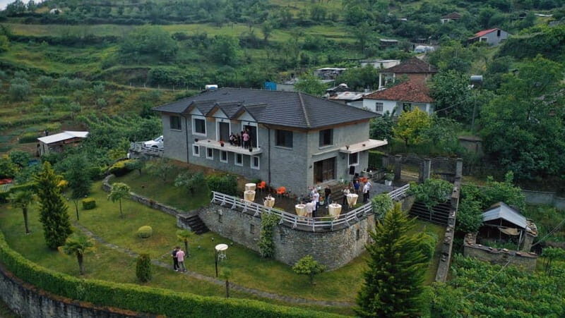 Berat 4x4 Off-Road & Vineyard Wine Tasting - BREAKDOWN OF THE EXPERIENCE: What to Expect