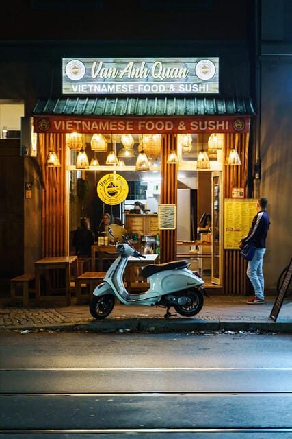 Berlin: Fotokurs Cinematic Street Photography - The Itinerary Breakdown