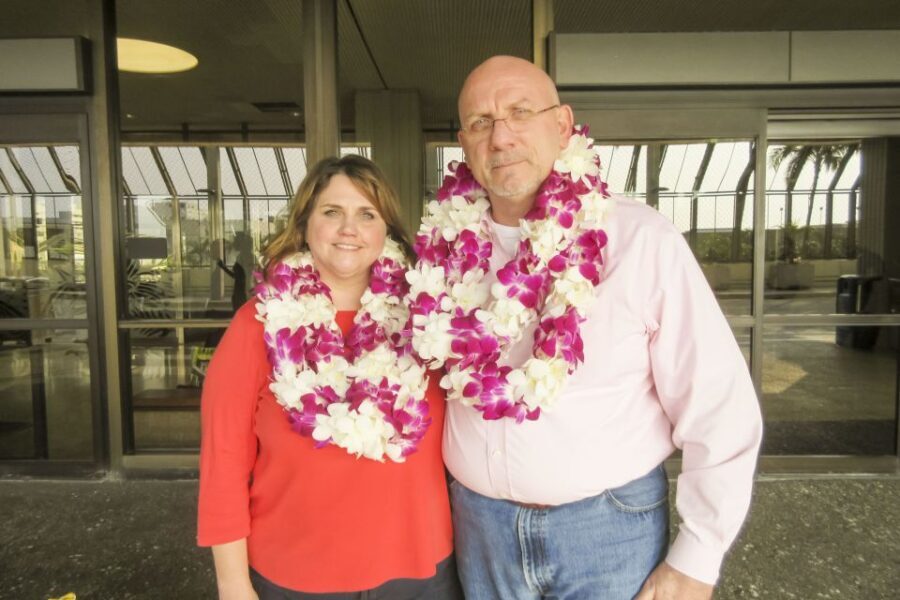 Big Island: Kona Airport Honeymoon Lei Greeting - The Experience: What to Expect