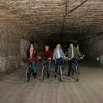 Biking a Guinness Book Winery - Starting point and transportation