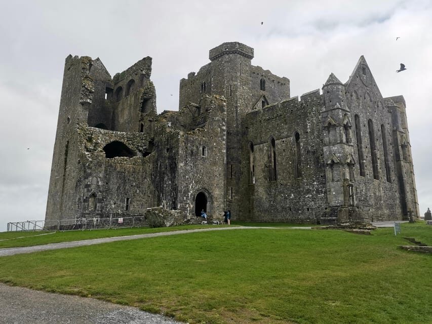 Blarney Castle: Private Guided Day Tour from Dublin - Detailed Itinerary Breakdown