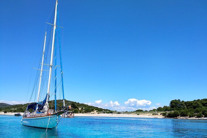 Blue Cave, Blue Lagoon, Pakleni Islands Group boat tour from Hvar - What You Can Expect from the Itinerary