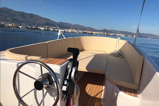 Boat Rental without License Puerto Banus - Analyzing the Value