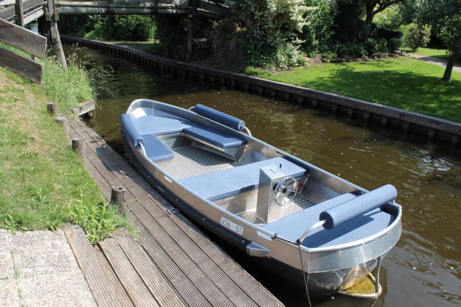 Boatrental 2 Hours 8 Person with Steeringwheel and cushions - The Itinerary Breakdown