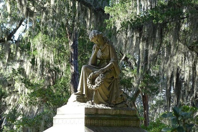 Bonaventure Cemetery Walking Tour with Transportation - Price and Value