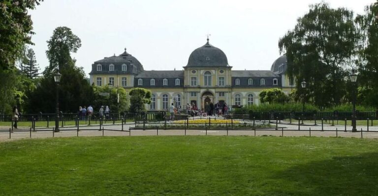 Bonn: Private Guided Walking Tour - The Heart of Bonn: The Minster and the Old Town