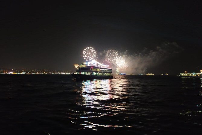 Bosphorus Cruise - The Live Entertainment: A Feather in the Cap