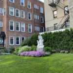 Boston: Freedom Trail Guided Walking Tour in French - The Final Stop: Copp’s Hill Terrace