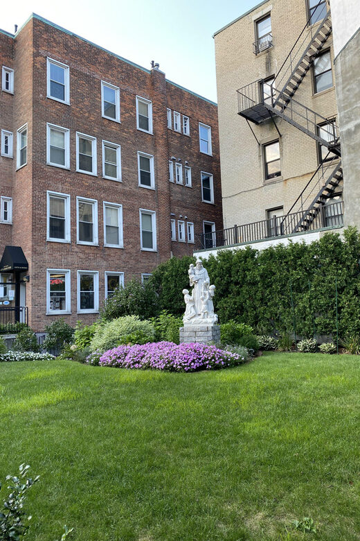 Boston: Freedom Trail Guided Walking Tour in French - The Final Stop: Copp’s Hill Terrace