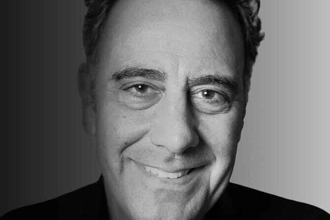 Brad Garrett's Comedy Club at MGM Grand Hotel and Casino - What Sets This Comedy Club Apart?