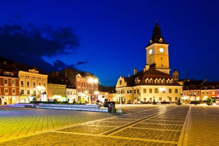 Brasov: Candlelight Tour of Medieval Architecture - The Itinerary: A Detailed Walk Through Brasov’s Nighttime Charm