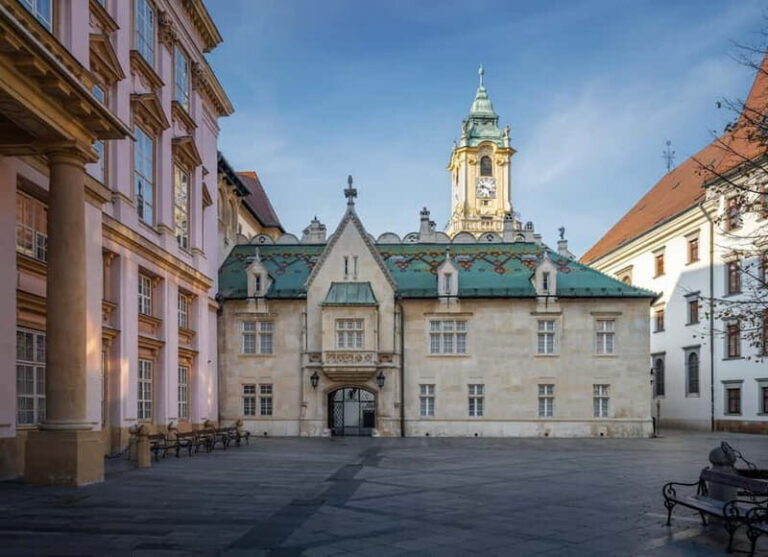 Bratislava: Old Town & Castle Morning Walking Tour - What’s Included and Practicalities