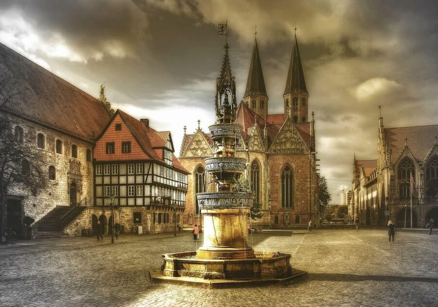 Braunschweig Private Guided Walking Tour - The Practicalities: What to Expect